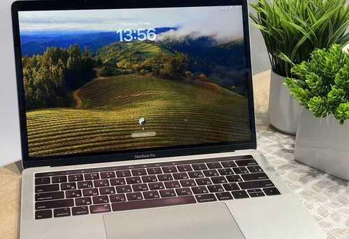 MacBook Air 13 (2019), 256 ГБ, Core i5, 1.6 ГГц, RAM 16 ГБ, Intel HD Graphics 4000