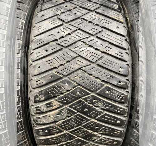 Goodyear Ultragrip Ice Arctic 225/50 R17 94T