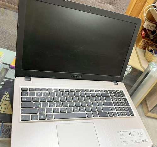 Продам ноутбук asus x540y