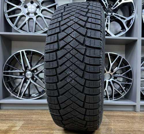 Pirelli Ice Zero FR 245/45 R20 103H
