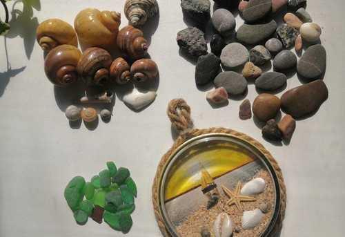 Сувенир подвеска с моря, ракушки и камешки с моря