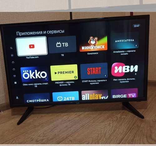 Телевизор Leff 32 дюйма 81 см SMART TV Wi-Fi HD