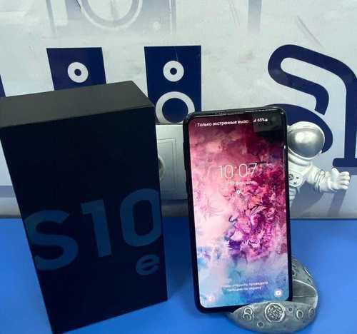 Samsung Galaxy S10e, 6/128 ГБ