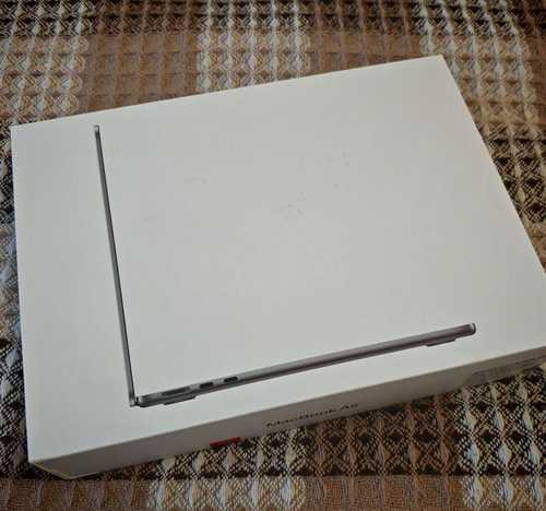 Ноутбук Macbook M3 16/256 Space grey