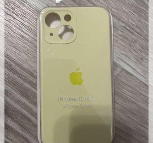 Чехол на iPhone 13 mini