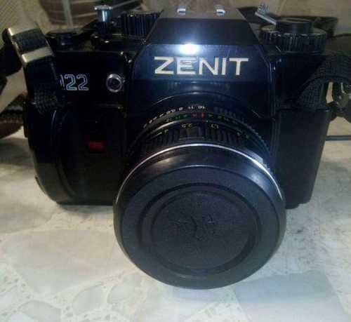 Плёночный фотоаппарат zenith 122м