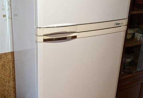 Продам холодильник Samsung б/у