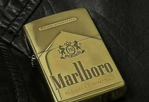 Зажигалка zippo с гравировкой Marlboro