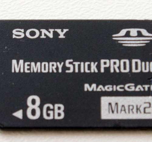 Карта памяти 8 гб Memory Stick Micro Mark2