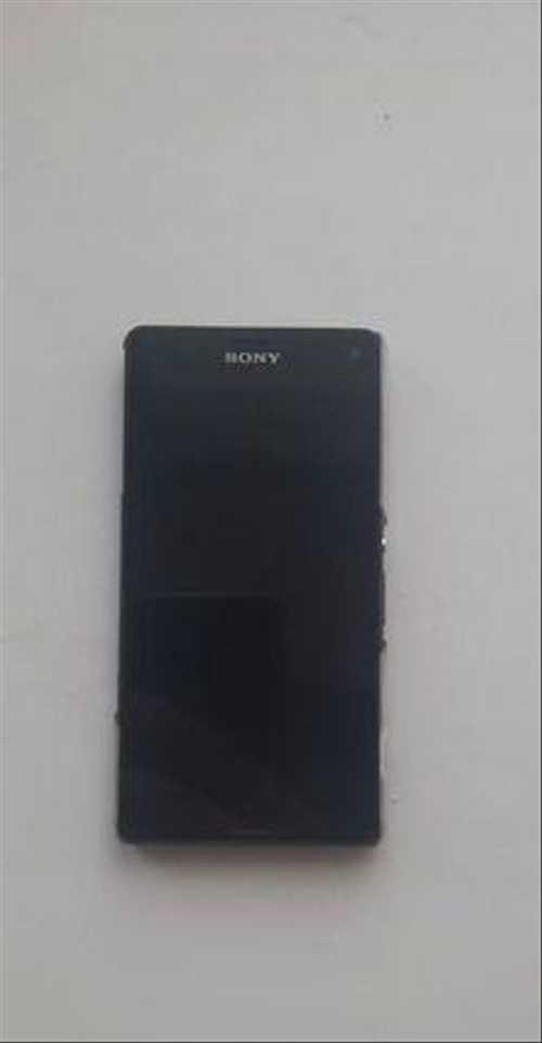 Смартфон Sony Xperia Z3 Compact