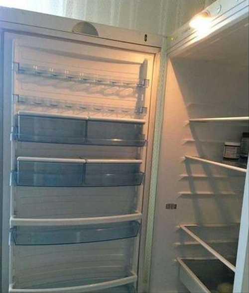 Холодильник Vestfrost bkf 355