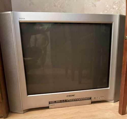 Телевизор Sony trinitron