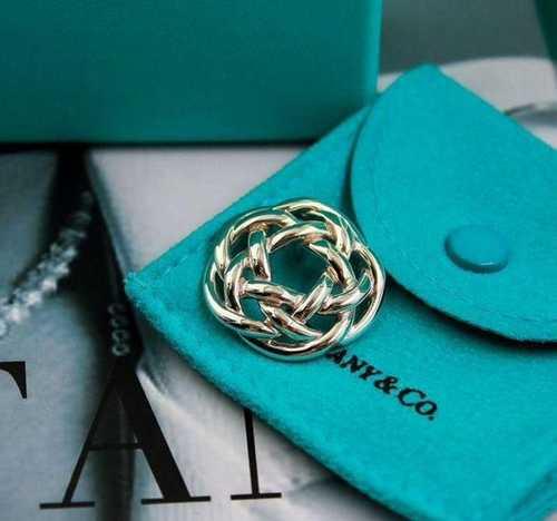 Подвеска Tiffany and Co Silver Celtic Love Knot