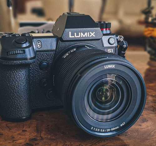 Panasonic Lumix DC-S1 kit 20-60mm f/3,5-5,6