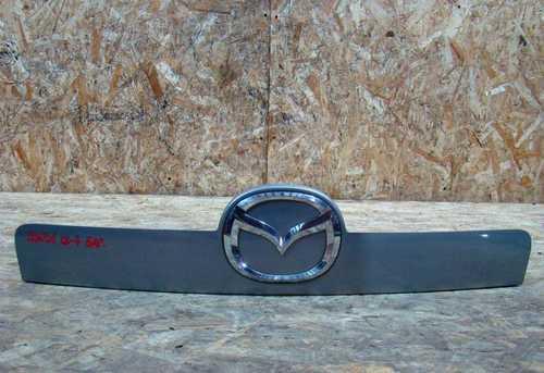 Mazda CX 7 Накладка двери багажника
