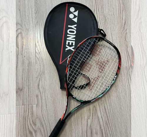 Теннисная ракетка yonex vcore 23