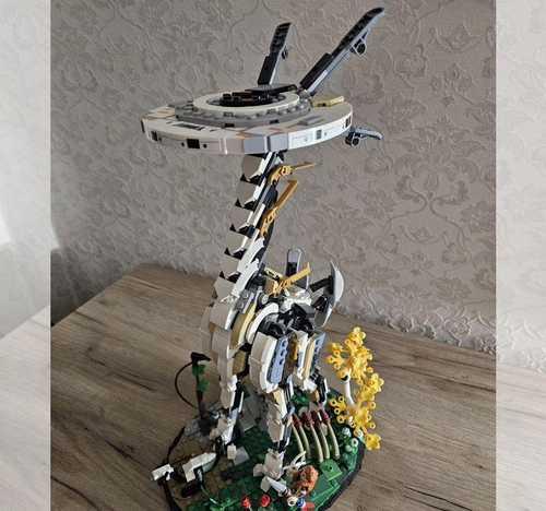 Horizon Zero Dawn Длинношей Lego 76989