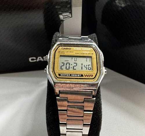 Наручные часы casio