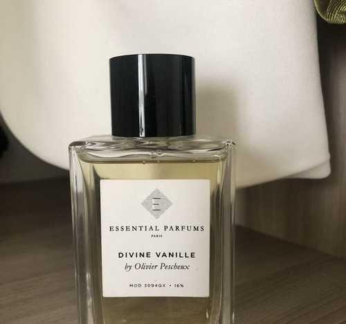 Essential parfums divine vanille