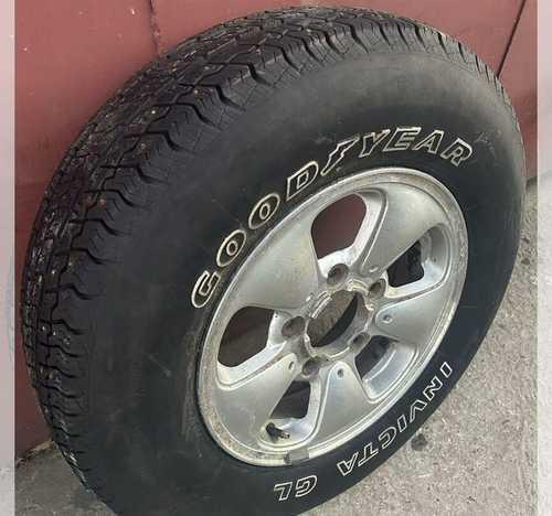 Goodyear Invicta GA 215/75 R15