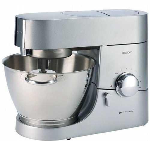 Кухонная машина (комбайн) Kenwood Chef KMC 010