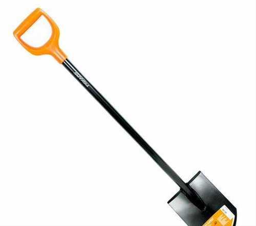 Лопата штыковая Fiskars Solid