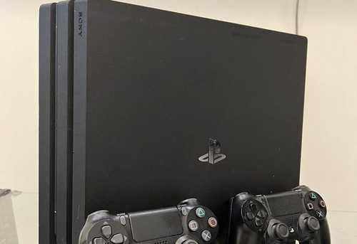 Sony PlayStation 4 Pro 1TB с Играми 2 геймпада