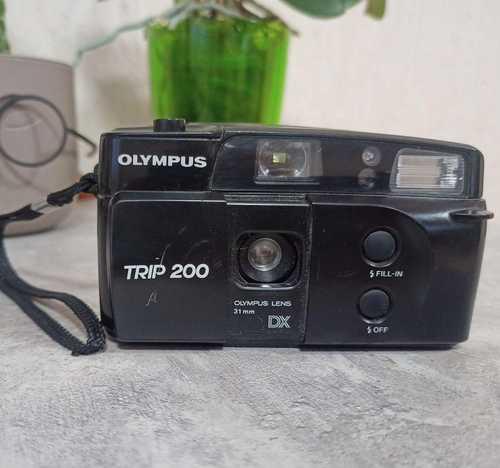 Пленочный фотоаппарат olympus trip 200