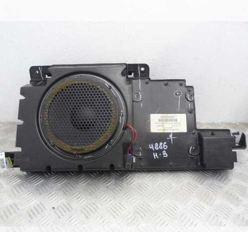 Сабвуфер Hummer H3 2008 28024067