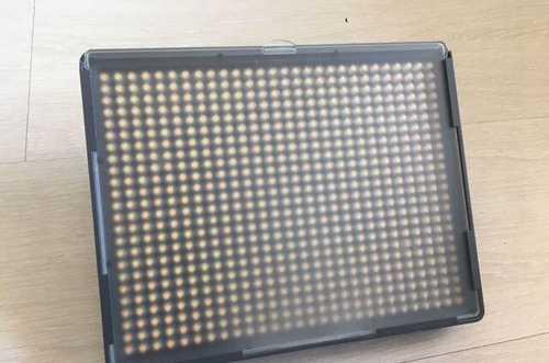 Светодиодная лампа для фото и видео Aputure HR672C