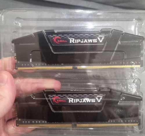 Оперативная память DDR4 G.skill Ripjaws V 16GB