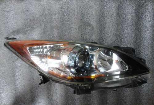 Фара правая Mazda 3 Axela BL 2009-2013