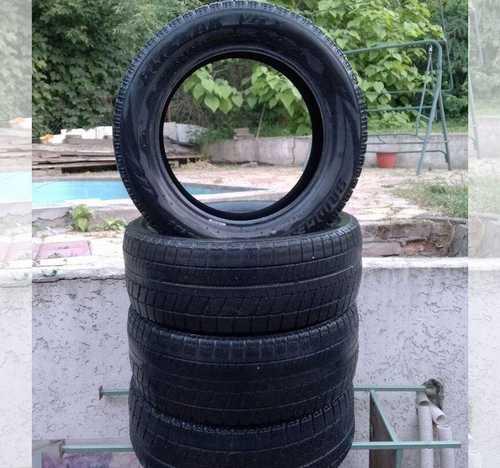 Bridgestone Blizzak VRX 205/55 R16