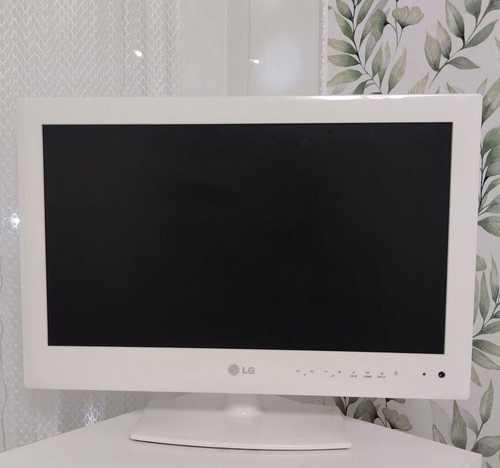 Телевизор LG 22" lv2300