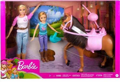 Barbie и Стейси с лошадью