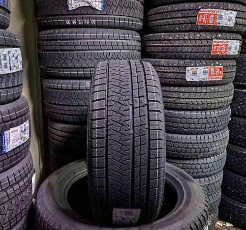 Triangle Snowlink PL02 235/55 R18