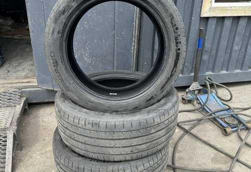 Kumho Ecsta HS52 235/45 R18 98