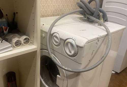 Старая стиральная машинка