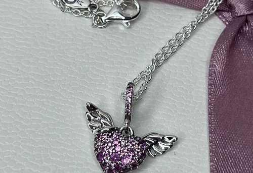 Колье pandora Pavé Heart & Angel Wings