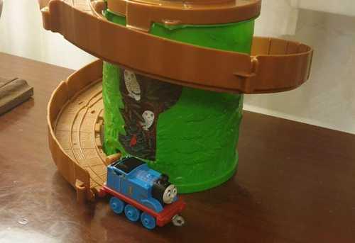 Набор игровой Thomas. Башня-спираль с трассой