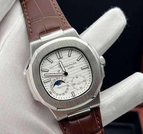 Мужские часы Patek Philippe коричневые