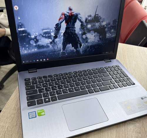 Игровой Asus X542 Core i5-8250/8/500/MX130/FHD