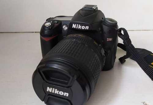 Фотоаппарат Nikon D90 с объективом 18-105 DX AF-S