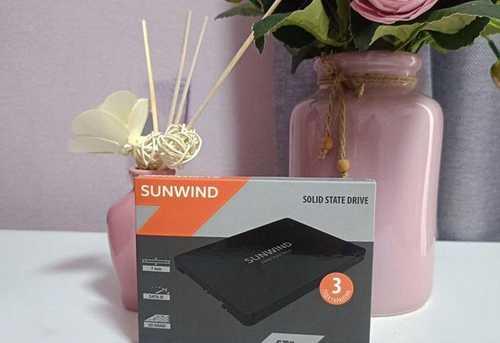 SSD накопитель SunWind ST3 128гб(Новый)