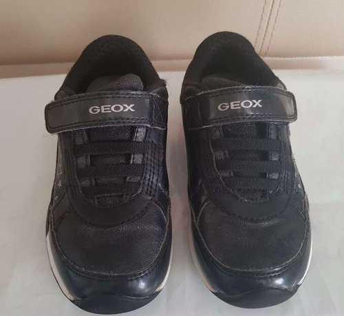 Кроссовки Geox для девочки 28 размер
