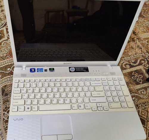 Ноутбук Sony vaio pcg 71811v