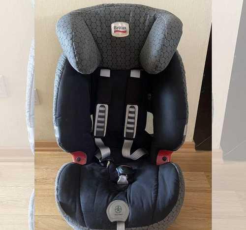 2 в 1 Авто кресло Britax 9-18 кг и 15-36 кг