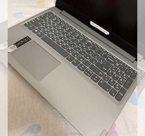 Ноутбук Lenovo ideapad