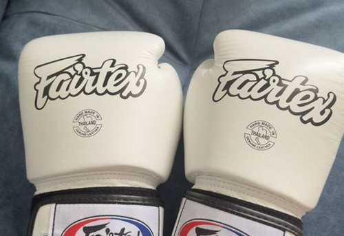 Боксерские перчатки fairtex 12 oz