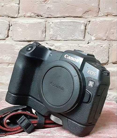 Canon EOS RP + ручка/грип EG-E1 +аккумуляторы +